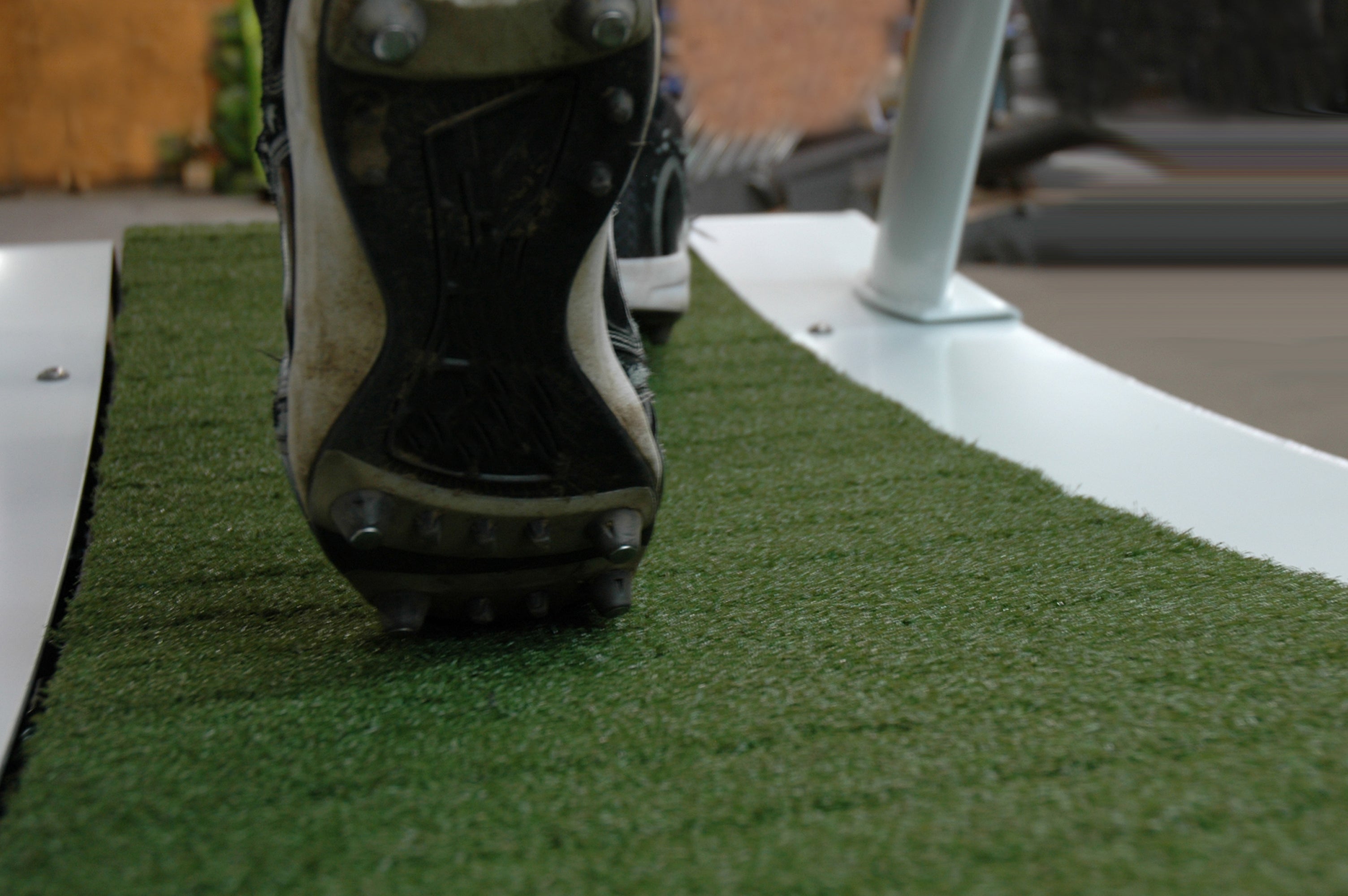 Track or Turf - Only on a TrueForm – TrueForm Runner
